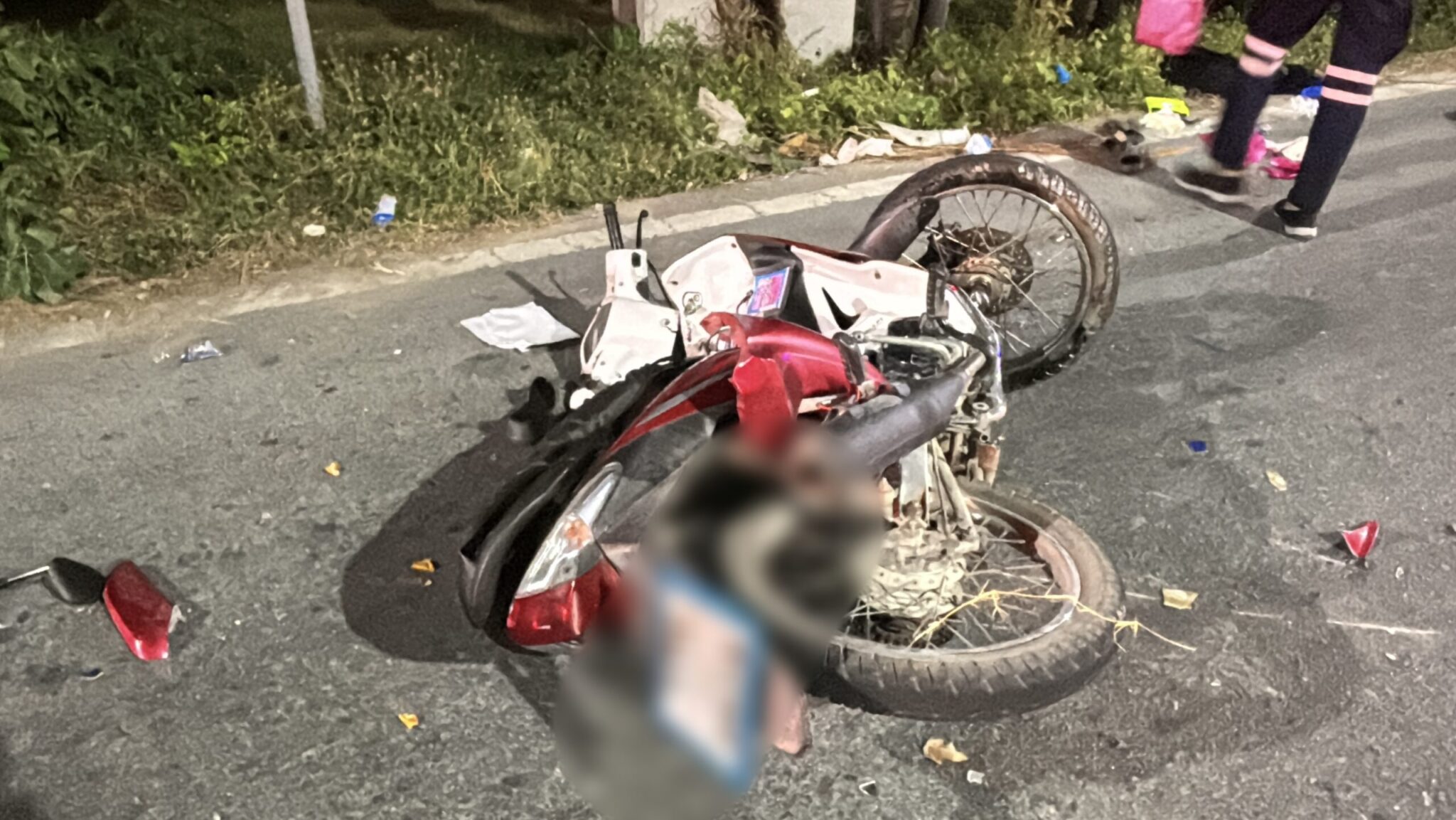 Drei Teenager nach Crash schwer verletzt | Wochenblitz